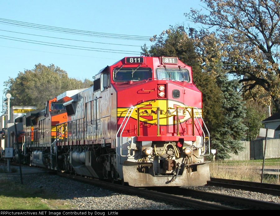 BNSF 811